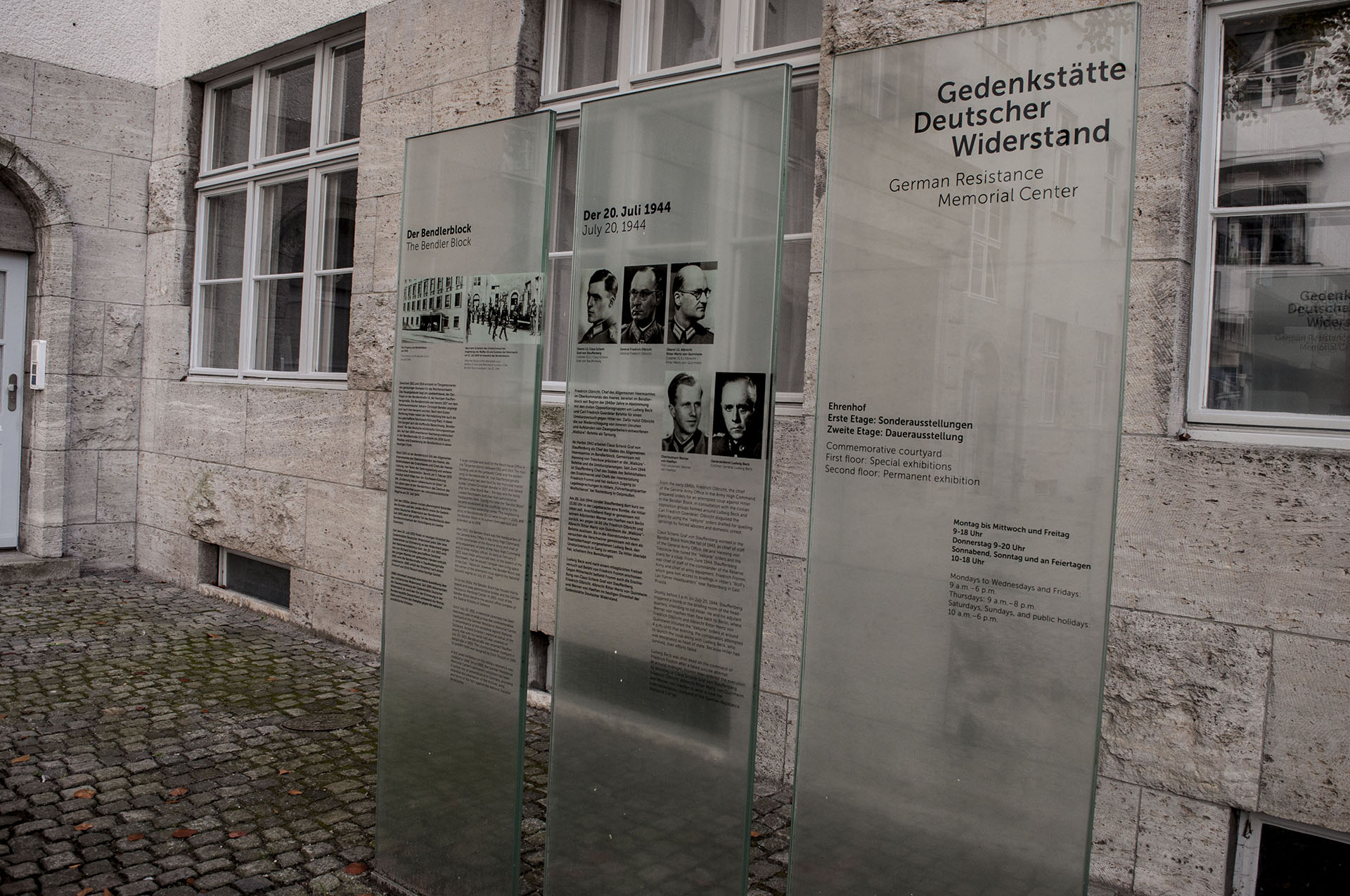 Information on the Resistance - WartimeNI