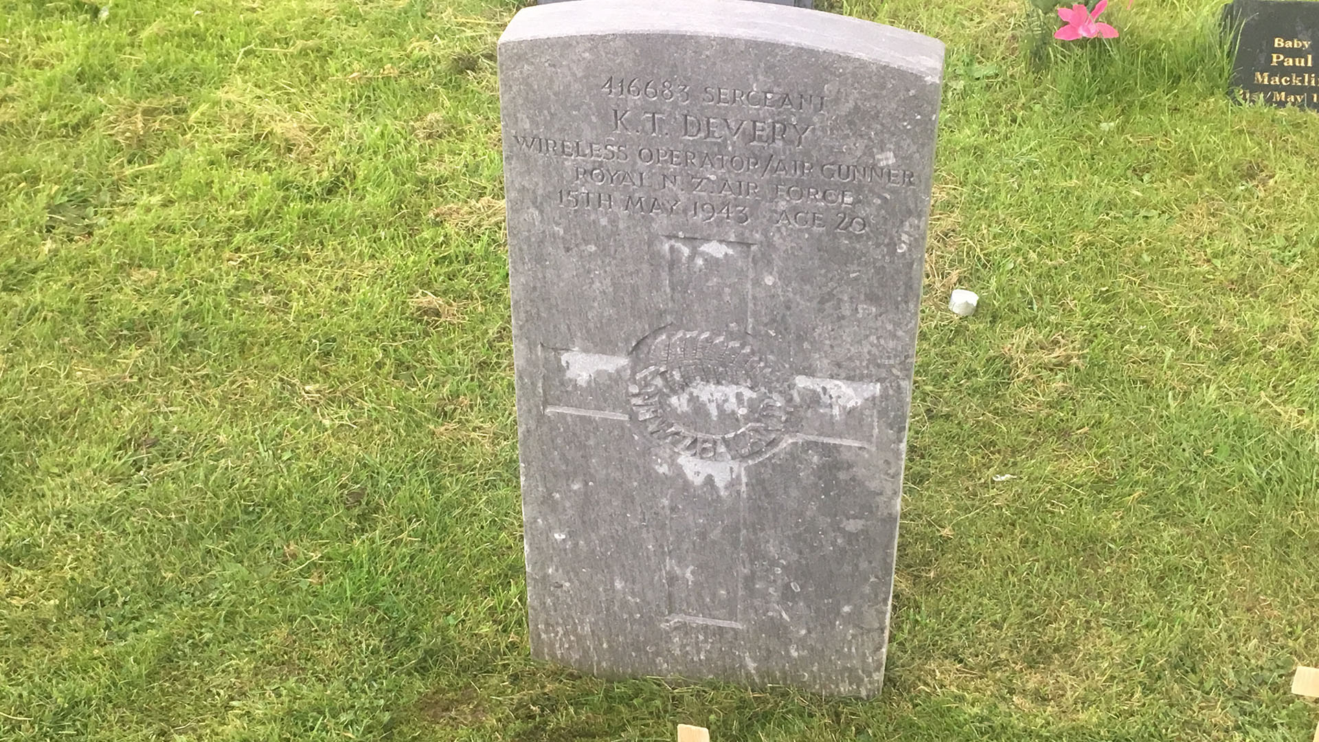 wwiini-milltown-cemetery-keith-thomas-devery - WartimeNI