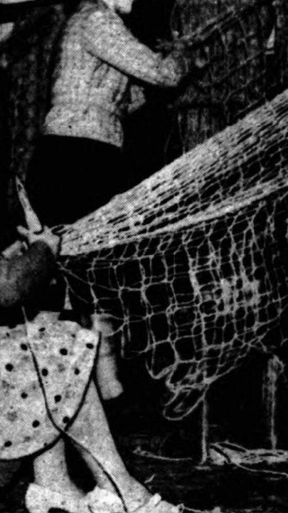 Camouflage manufacture at Belfast Rope Works - WartimeNI